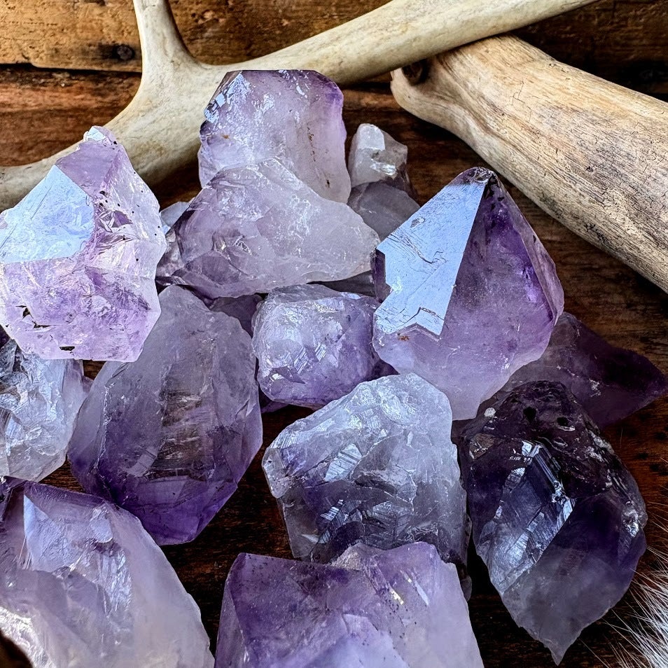 Amethyst | Mini Point | Raven & Moon